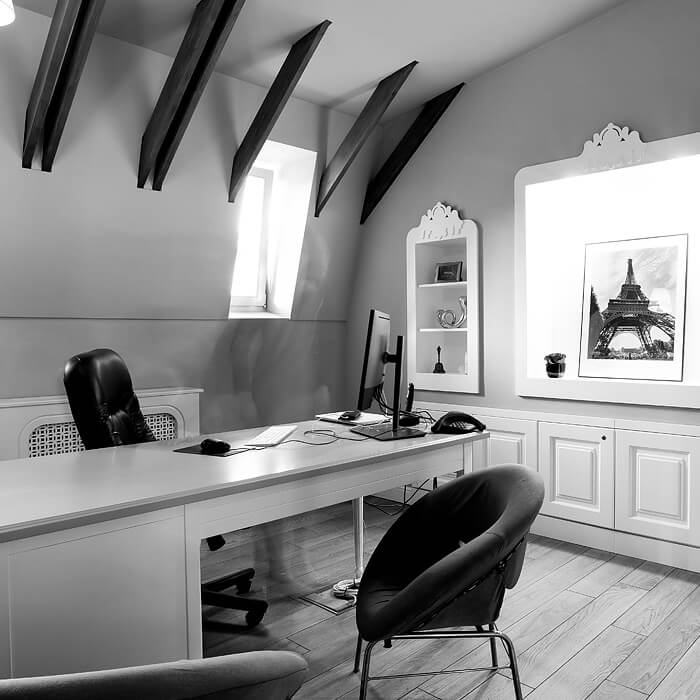 Compania - VASS Lawyers - 10 ani pe piata juridica din Romania